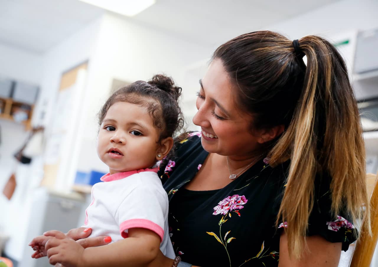 20 Positive Parenting Techniques for Early Childhood – Montclare School
